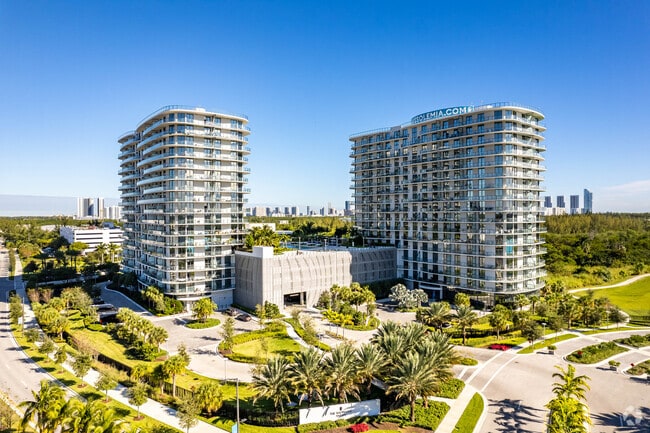 SoLe Mia Rentals Apartments - 2321 Laguna Cir North Miami, FL ...