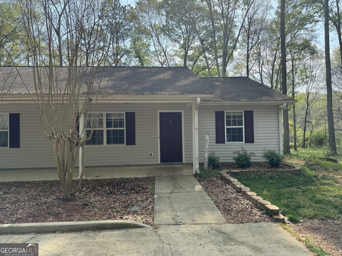 1727 Oak Grove Church Rd, Carrollton, GA 30117 - Townhome Rentals in ...