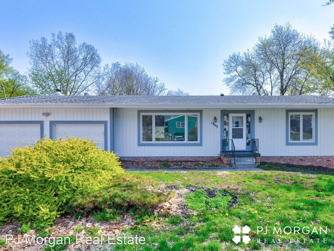 1803 Freeman Dr, Bellevue, NE 68005 - House Rental in Bellevue, NE ...