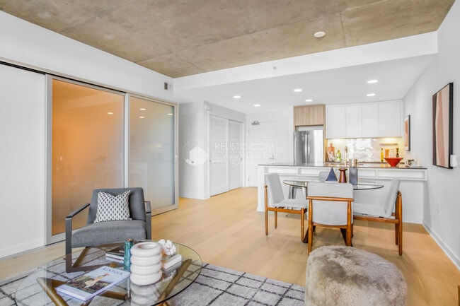 45 Bartlett St Unit 307, San Francisco, CA 94110 - Condo for Rent in ...