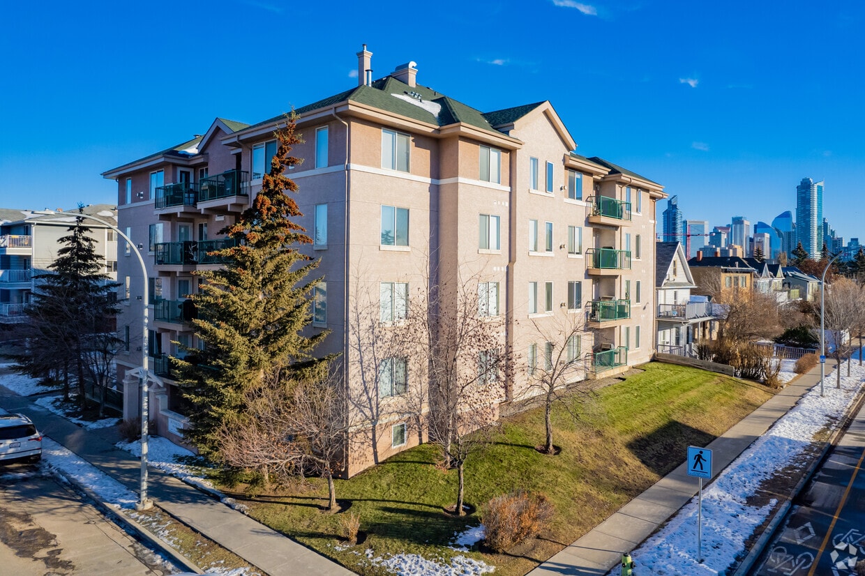 Sunalta Manor Apartments - 1110 17Th St SW Calgary, AB | Apartments.com