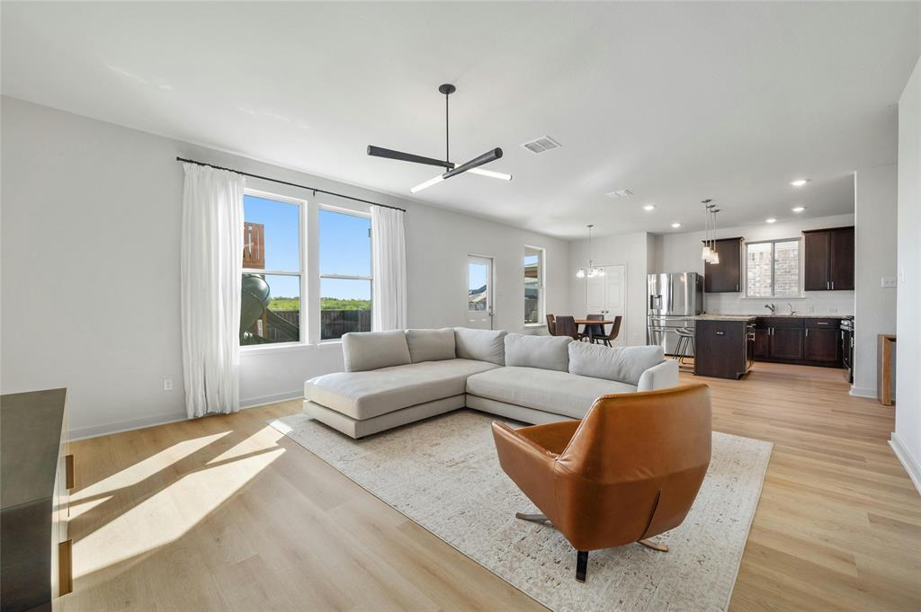 417 Purple Heart Dr, Mustang Ridge, TX 78610 - House Rental in Mustang ...