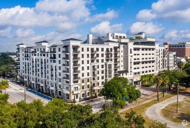 Altis Grand Central - Apartments in Tampa, FL | Apartments.com