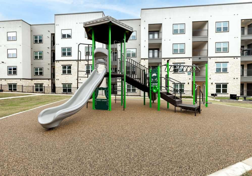 Walnut Springs - 2551 N Guadalupe St Seguin, TX 78155 | Apartments.com
