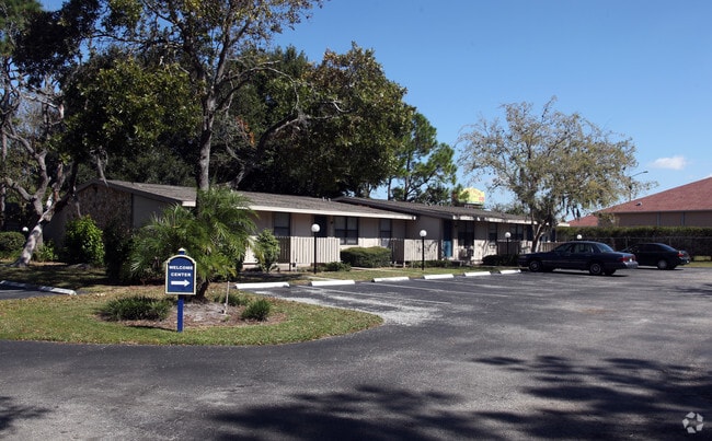 Apartments for Rent under $1,000 Near Trinity Club | Apartments.com