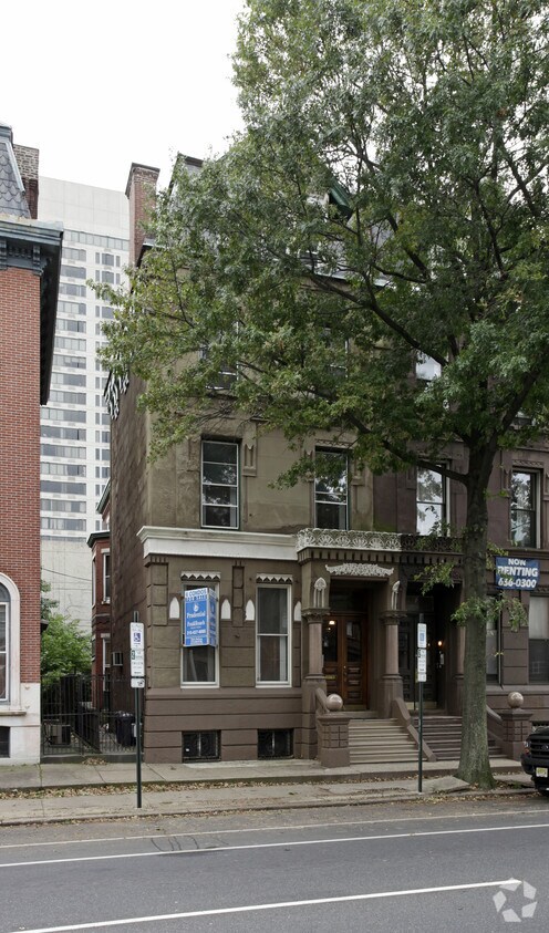 2008 Spring Garden St, Philadelphia, PA 19130 - 2008 Spring Garden St ...