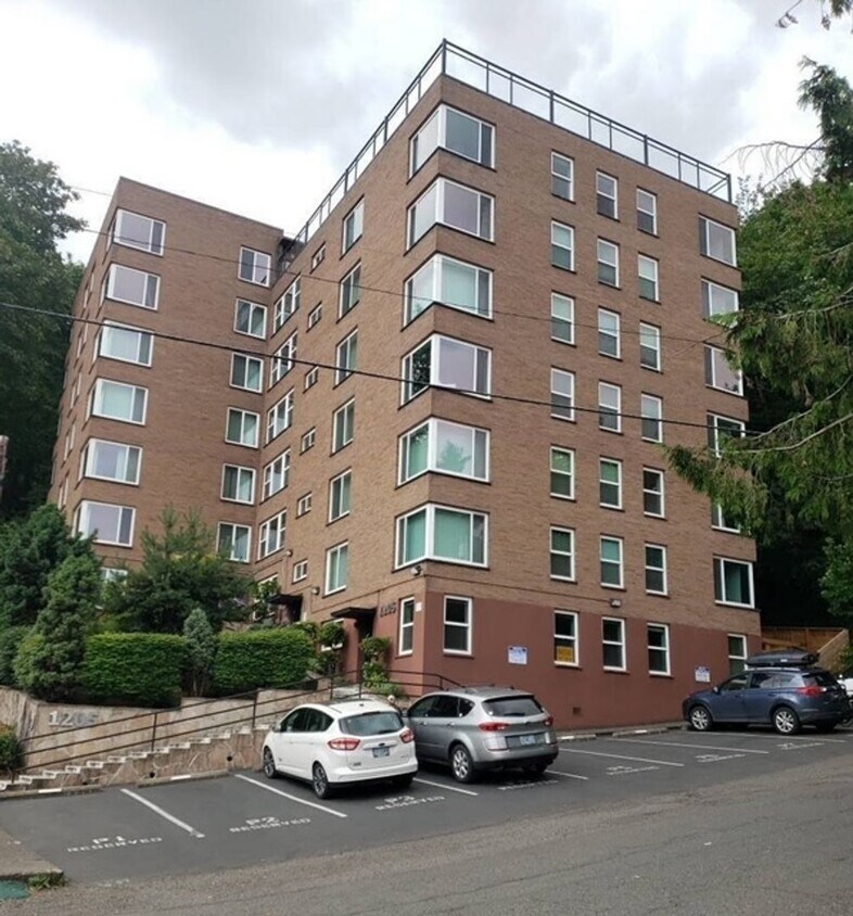 1205 SW Cardinell Dr Unit CVL305, Portland, OR 97201 - Condo for Rent ...