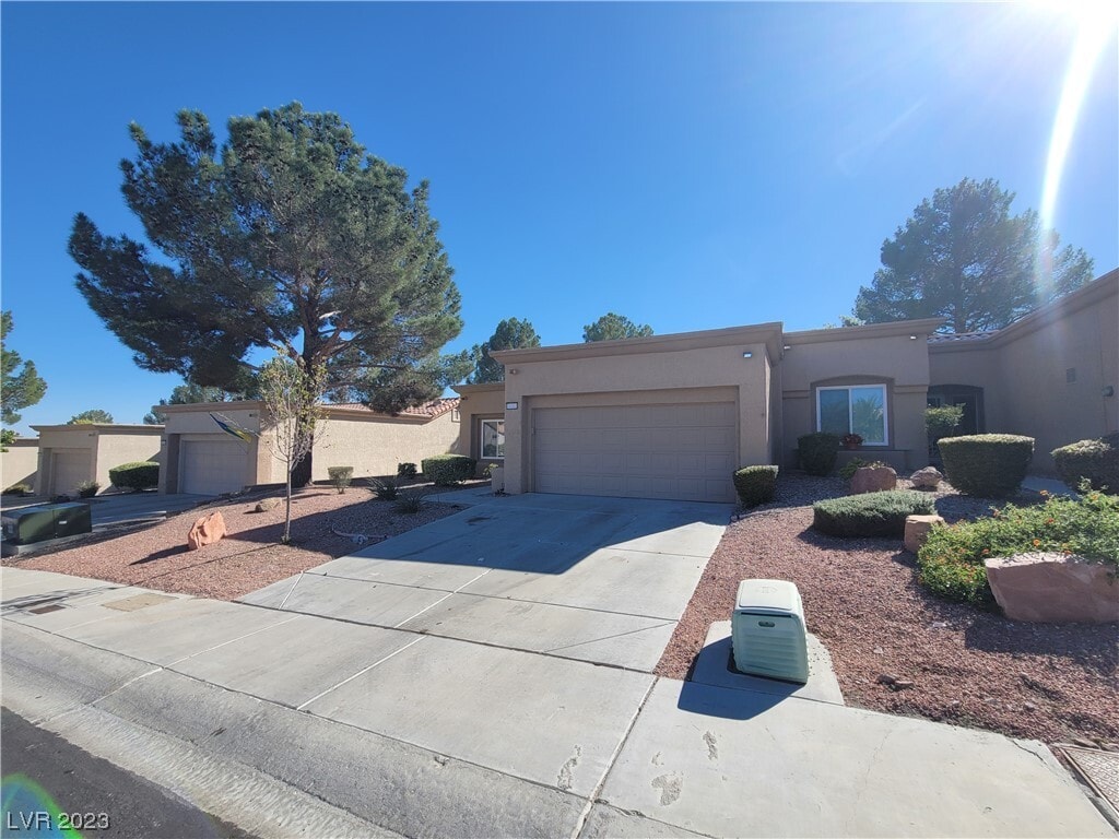 10101 Hemet Dr, Las Vegas, NV 89134 - Townhome Rentals in Las Vegas NV ...