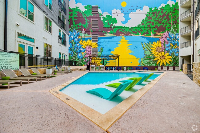 Best Luxury Garrison Park Studio Apartments for Rent - Austin, TX ...