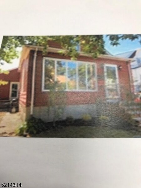 7 Forest St, Fair Lawn, NJ 07410 - House Rental in Fair Lawn, NJ ...