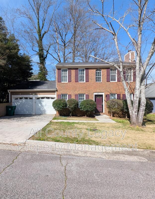 571 Woodcrest Manor Dr, Stone Mountain, GA 30083 - House Rental in ...