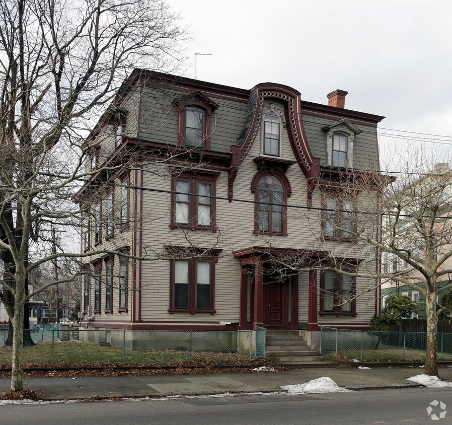 25 Parade St, Providence, RI 02909 - 25 Parade St Providence, RI 02909 ...