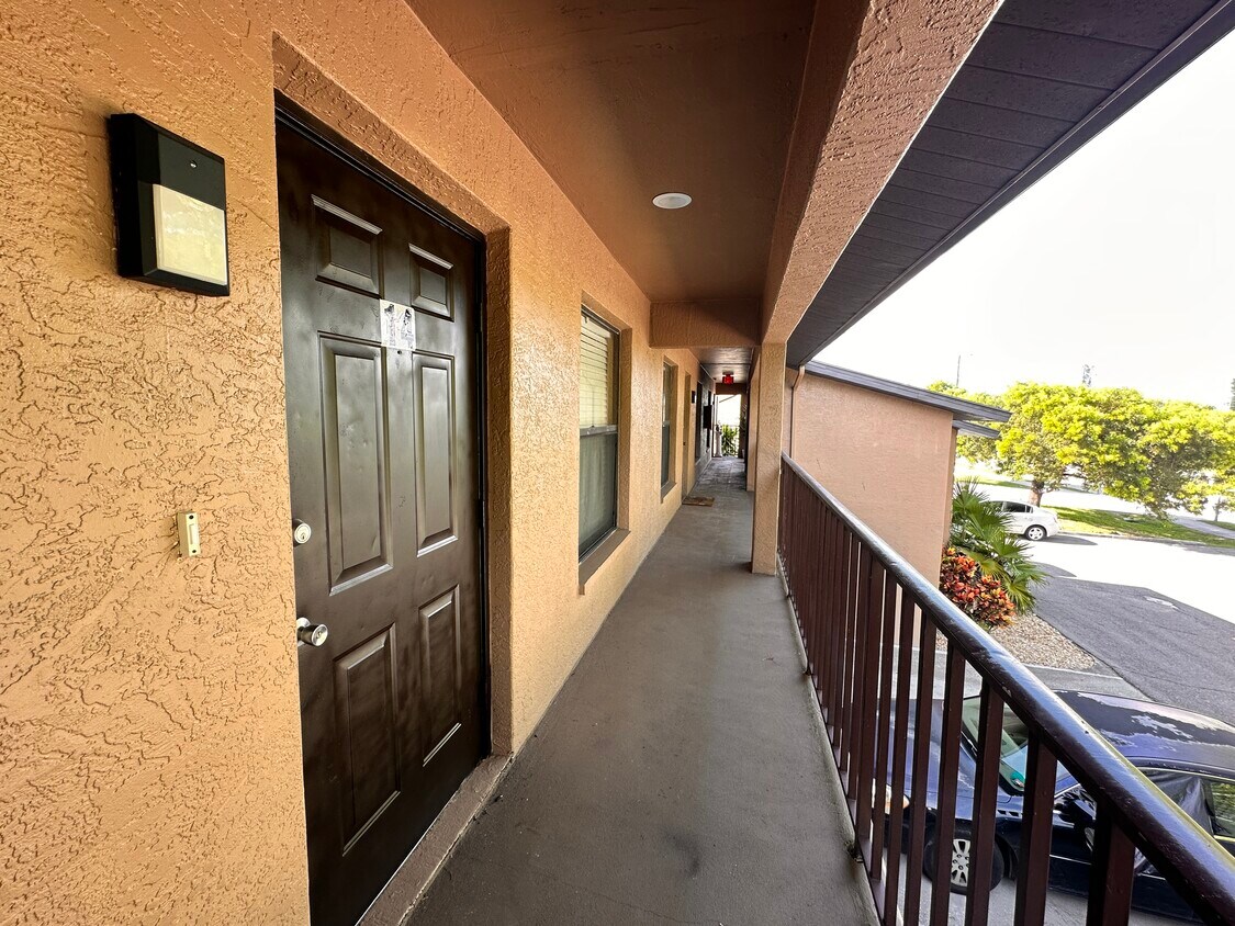 4302 Santa Barbara Blvd Unit 14, Cape Coral, FL 33914 - Condo for Rent in Cape Coral, FL ...