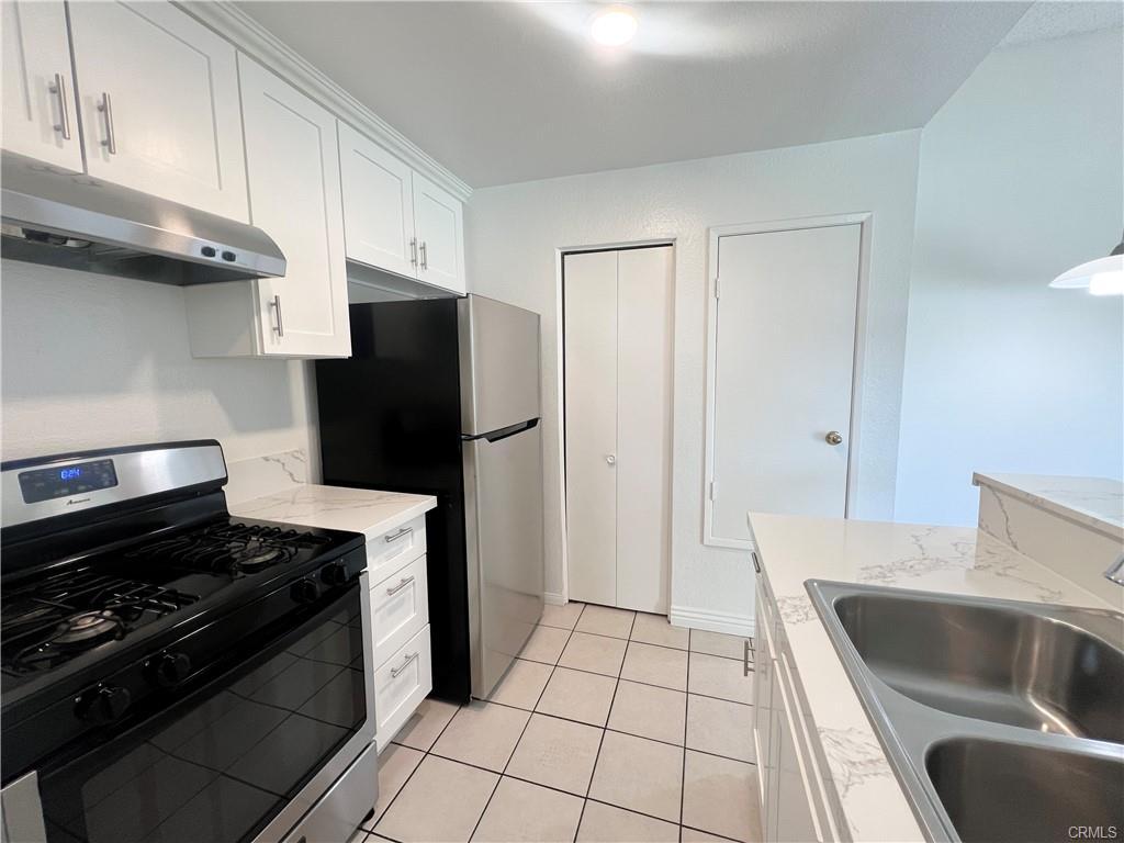 14030 McClure Ave Unit 1/4, Paramount, CA 90723 - Condo for Rent in ...