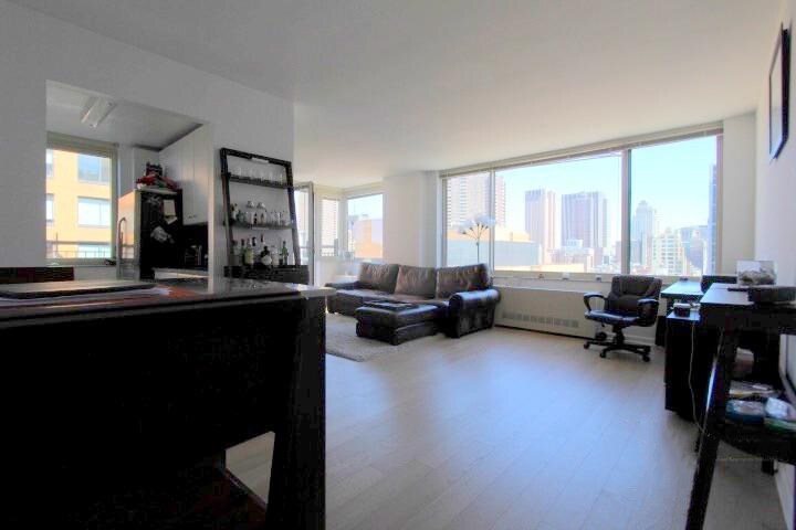 400 Chambers St Unit 12j, New York, NY 10282 - Room for Rent in New ...
