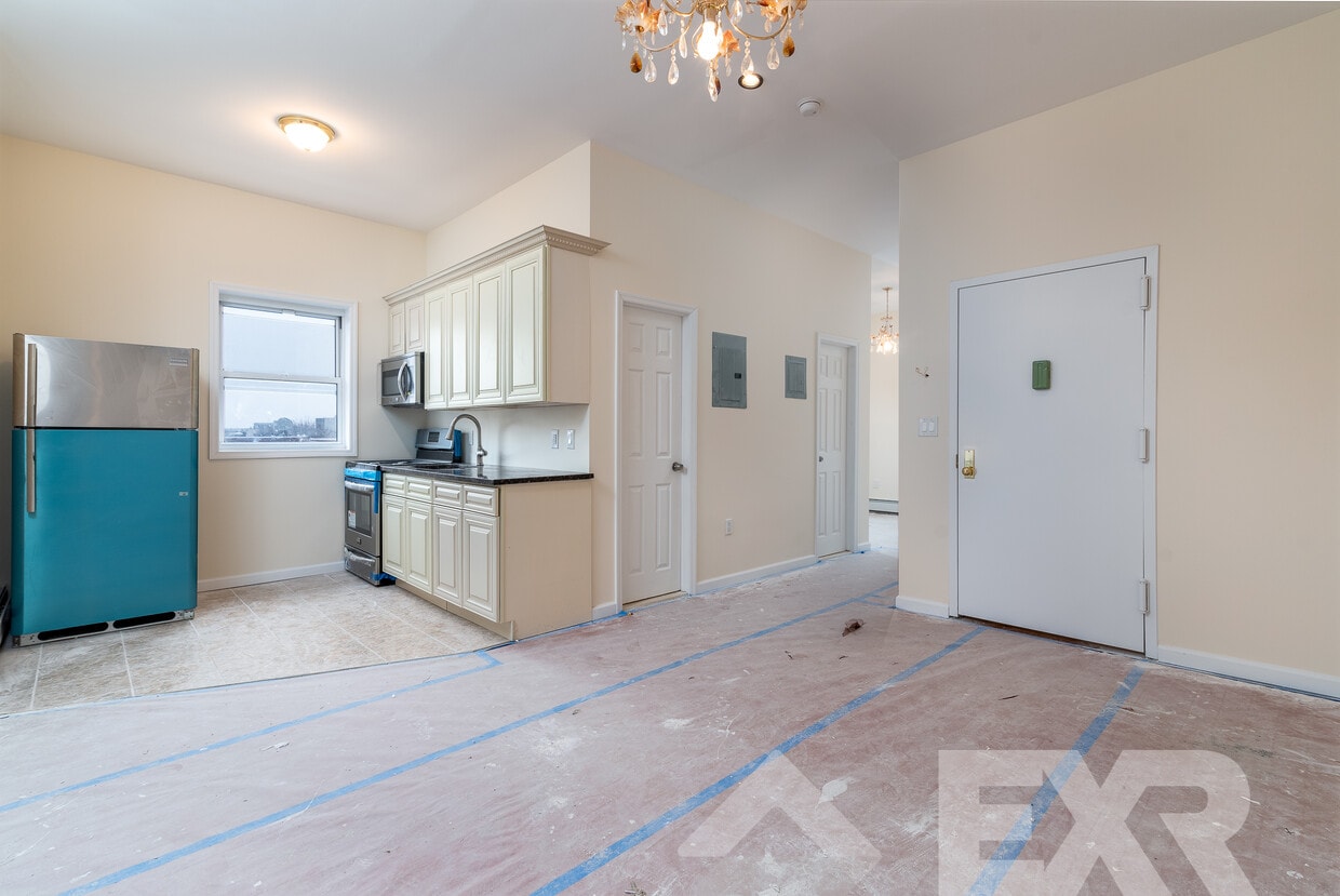 218 Covert St. Unit 3, Brooklyn, NY 11207 | Apartments.com