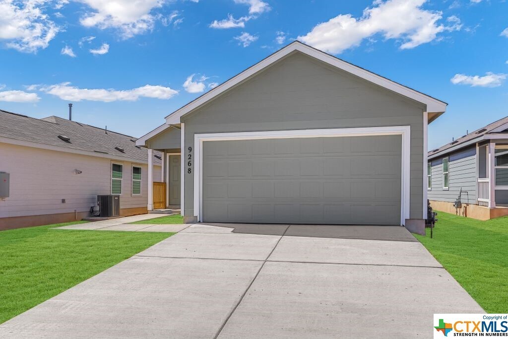 9268 James Bowie, New Berlin, TX 78155 - House Rental in New Berlin, TX ...