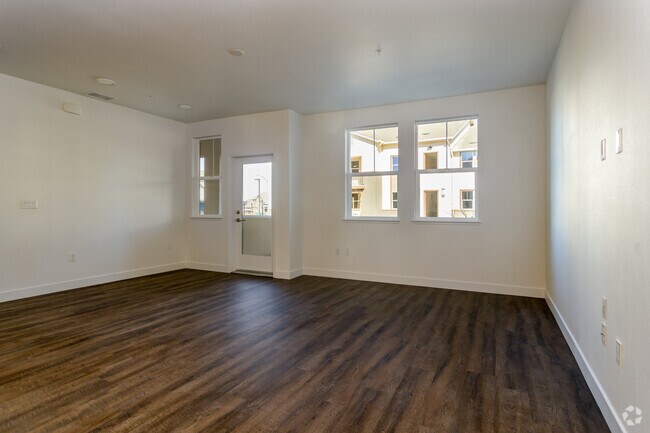 EATON RANCH APARTMENTS Apartments - 2833 Eaton Rd Chico, CA ...