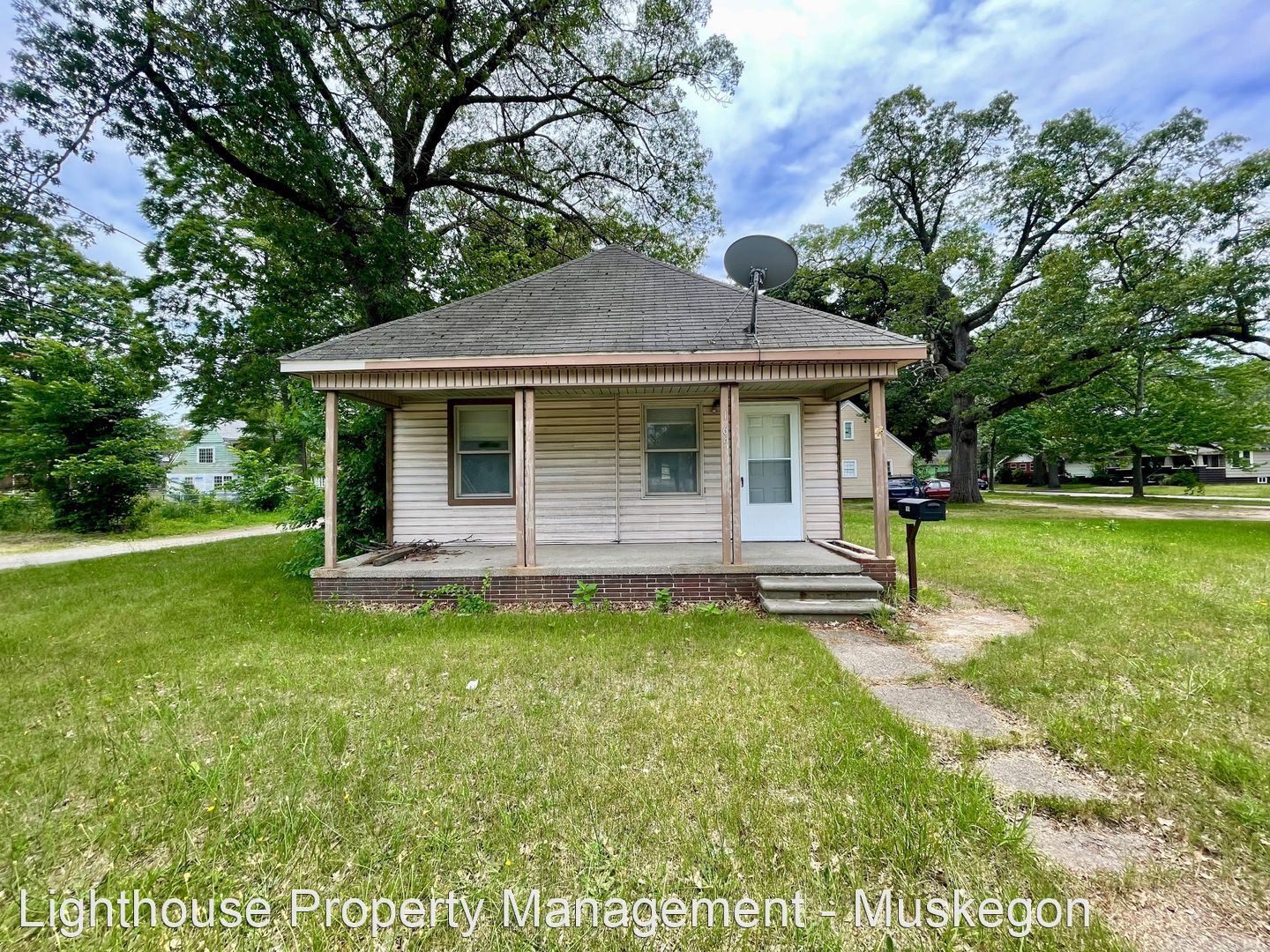169 E Laketon Ave, Muskegon, MI 49442 - House Rental in Muskegon, MI ...