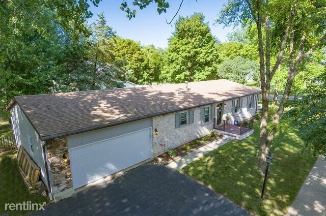 2426 Old Tavern Rd, Lisle, IL 60532 - House Rental in Lisle, IL ...