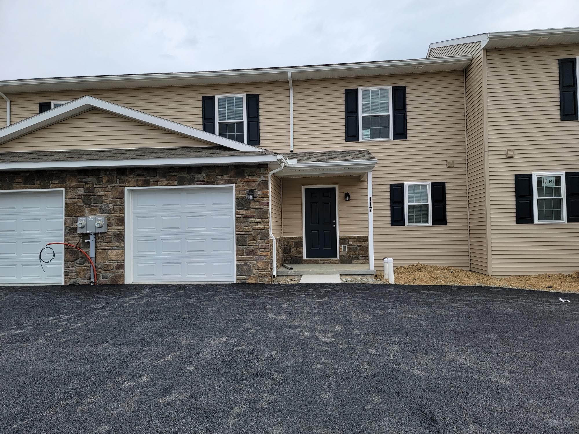 117 Robert Cir, Lebanon, PA 17046 - Townhome Rentals in Lebanon PA ...