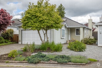 Apartments, Condos and Houses for Rent in Maple Ridge, BC - 22 Rentals ...