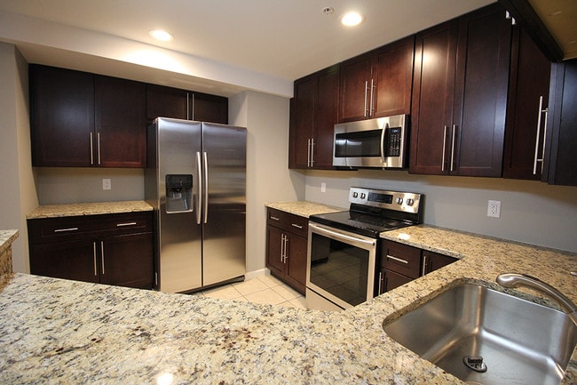 Canal Square Apartments Apartments - Akron, OH | Apartments.com