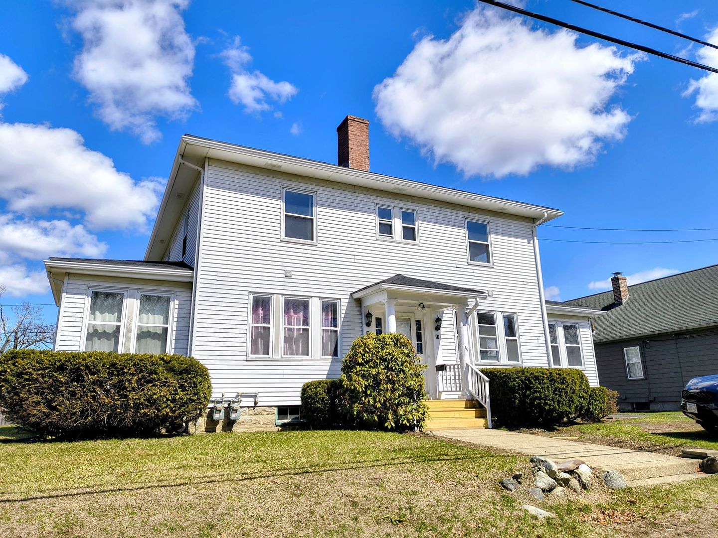 41 Fordson Ave, Cranston, RI 02910 | Apartments.com