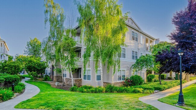 Liberty Commons Apartments for Rent with a Garage - Fremont, CA ...