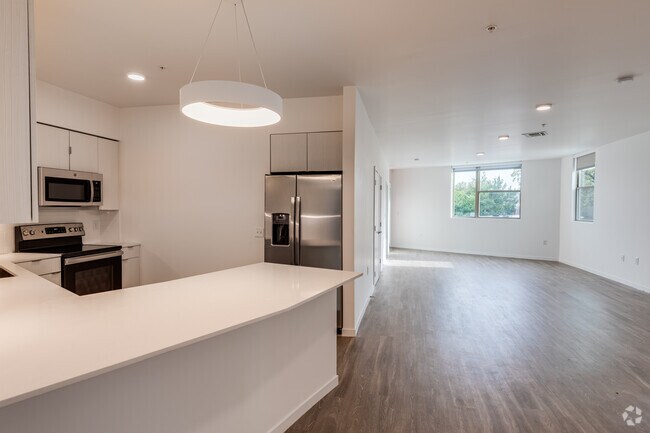 Classen 16 - Apartments in Oklahoma City, OK | Apartments.com