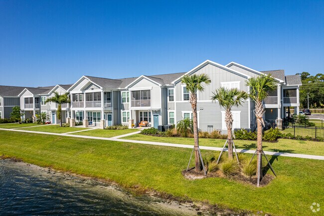 Springs at Cape Coral - 2800 Yellow Creek Loop Cape Coral, FL ...