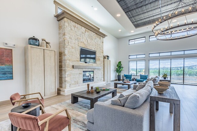 The Retreat Luxury Apartments & Townhomes - Apartments in Reno, NV ...