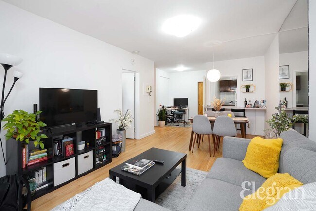 217 E 60th St Unit 602, New York, NY 10022 - Room for Rent in New York ...