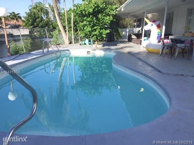 2436 NE 195th St, Miami, FL 33180 - House Rental in Miami, FL ...