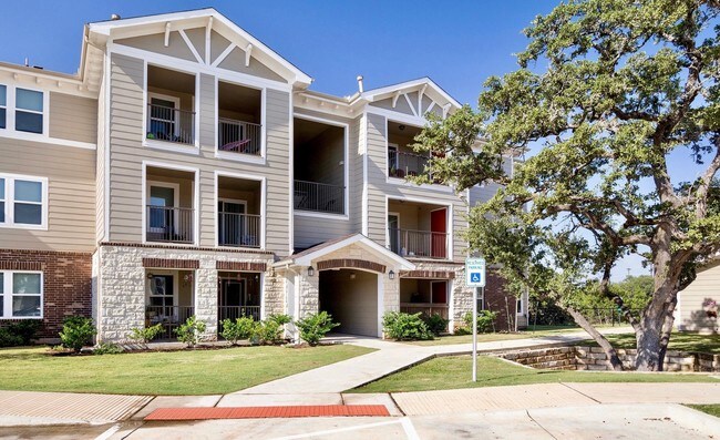 Windy Ridge Apartments - Austin, TX | Apartments.com