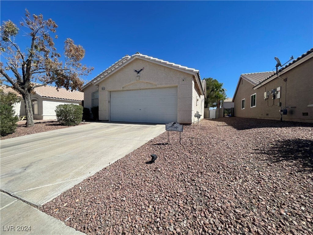 884 Cozy Valley St, Henderson, NV 89015 - House Rental in Henderson, NV ...