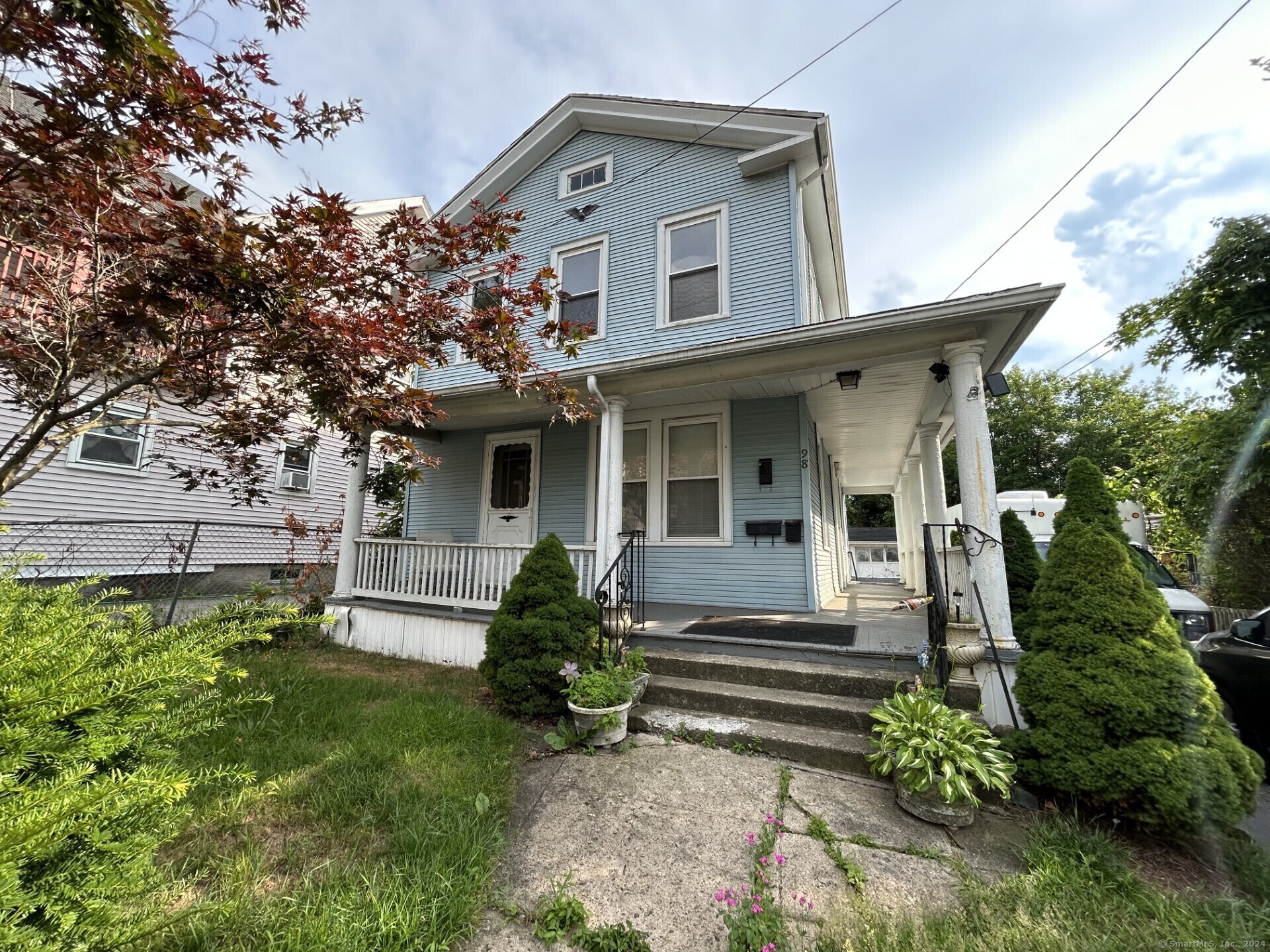 98 Wolcott St Unit F1, Waterbury, CT 06705 - Room for Rent in Waterbury ...