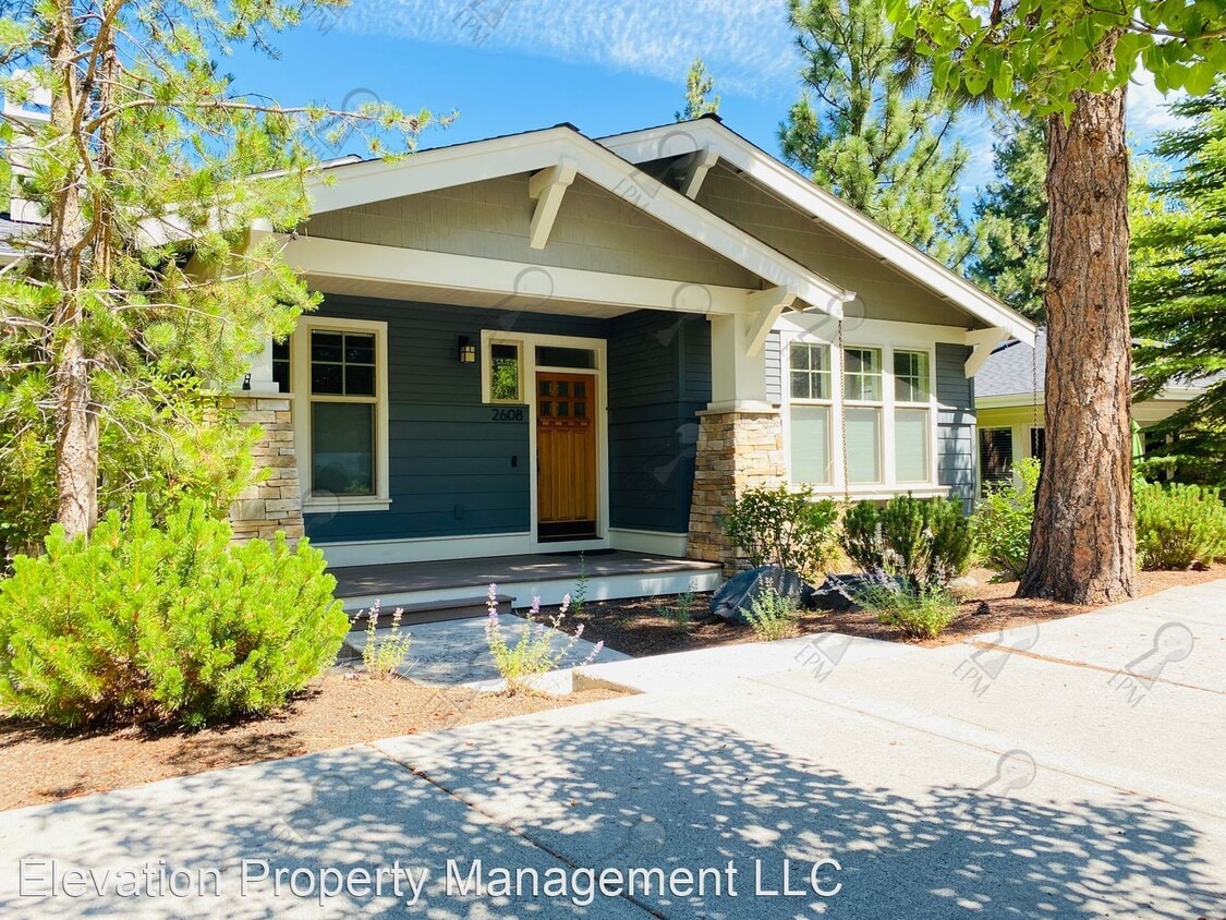 2608 NW Crossing Dr, Bend, OR 97701 - House Rental in Bend, OR ...
