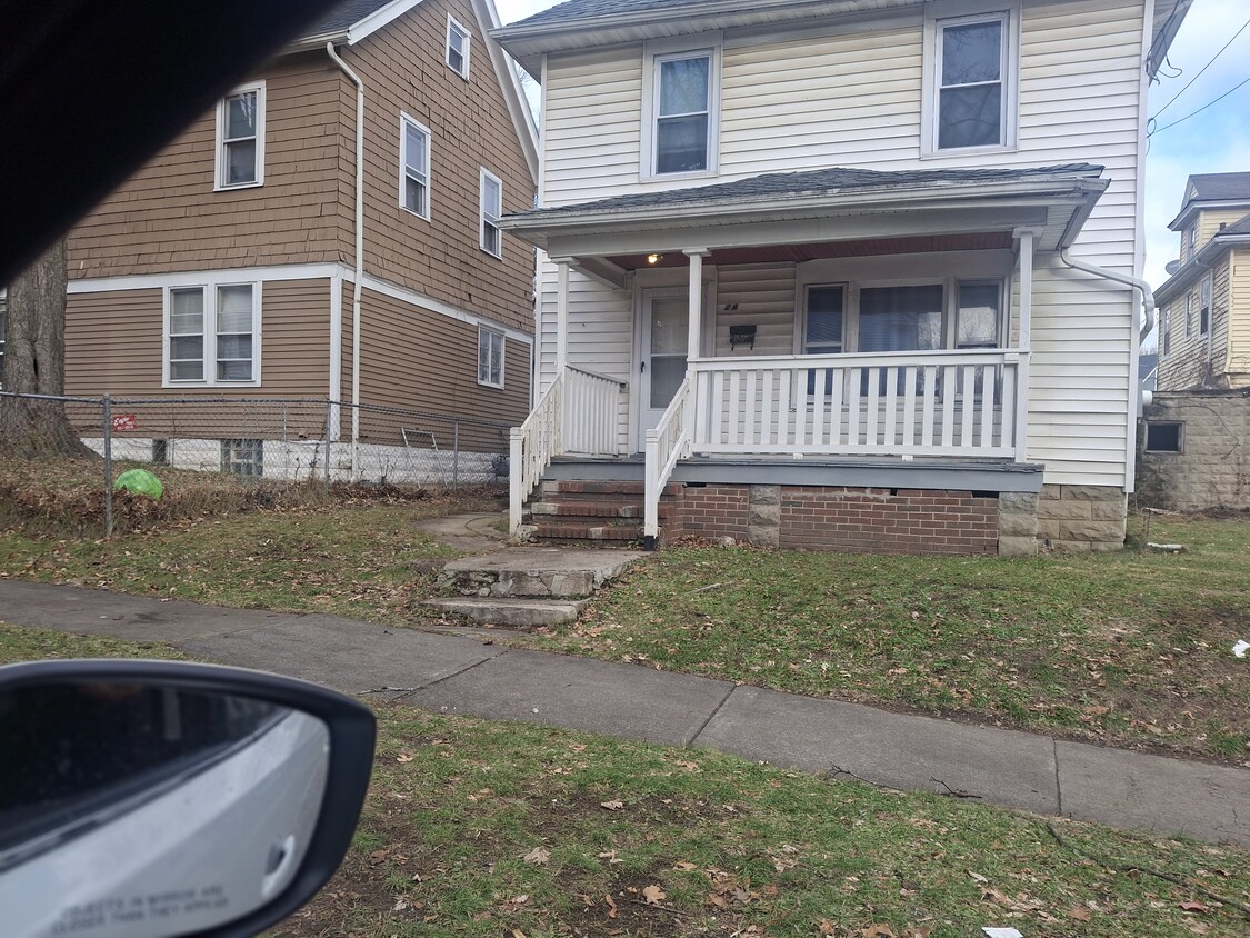 24 Garson Ave, Rochester, NY 14609 - House Rental in Rochester, NY ...