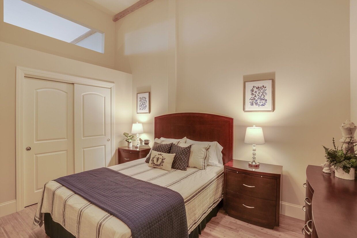 Lofts at Mill West - 195 McGregor St Manchester, NH 03102 | Apartments.com