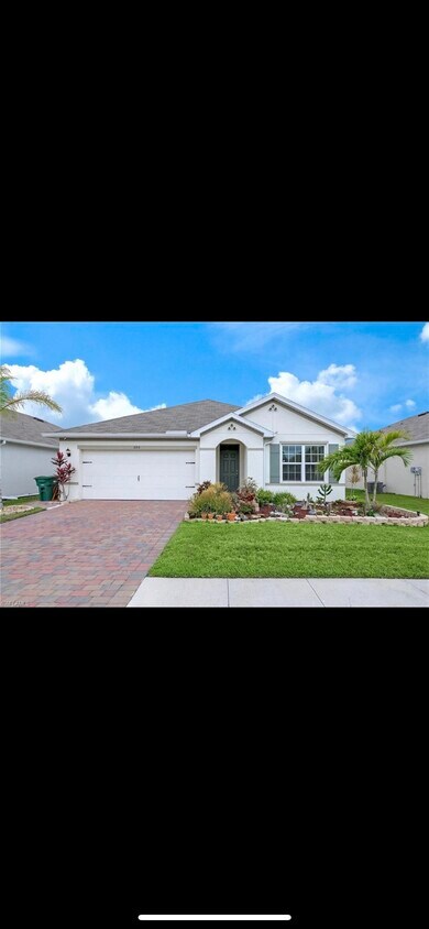 688 Hadley St E, Naples, FL 34104 - House Rental in Naples, FL ...