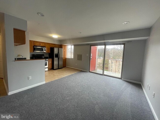 4124 Ames St NE Unit 302, Washington, DC 20019 - Room for Rent in ...