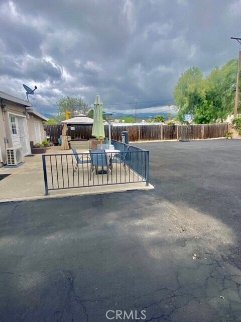 10962 Penrose St., Los Angeles, CA 91352 - House Rental in Los Angeles ...