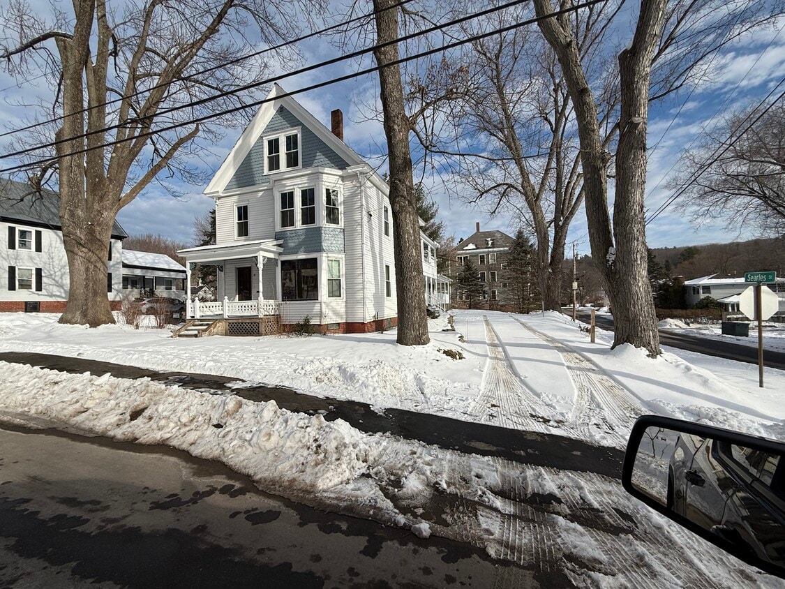 41 Knapp St Unit 3, Livermore Falls, ME 04254 - 41 Knapp St Livermore ...
