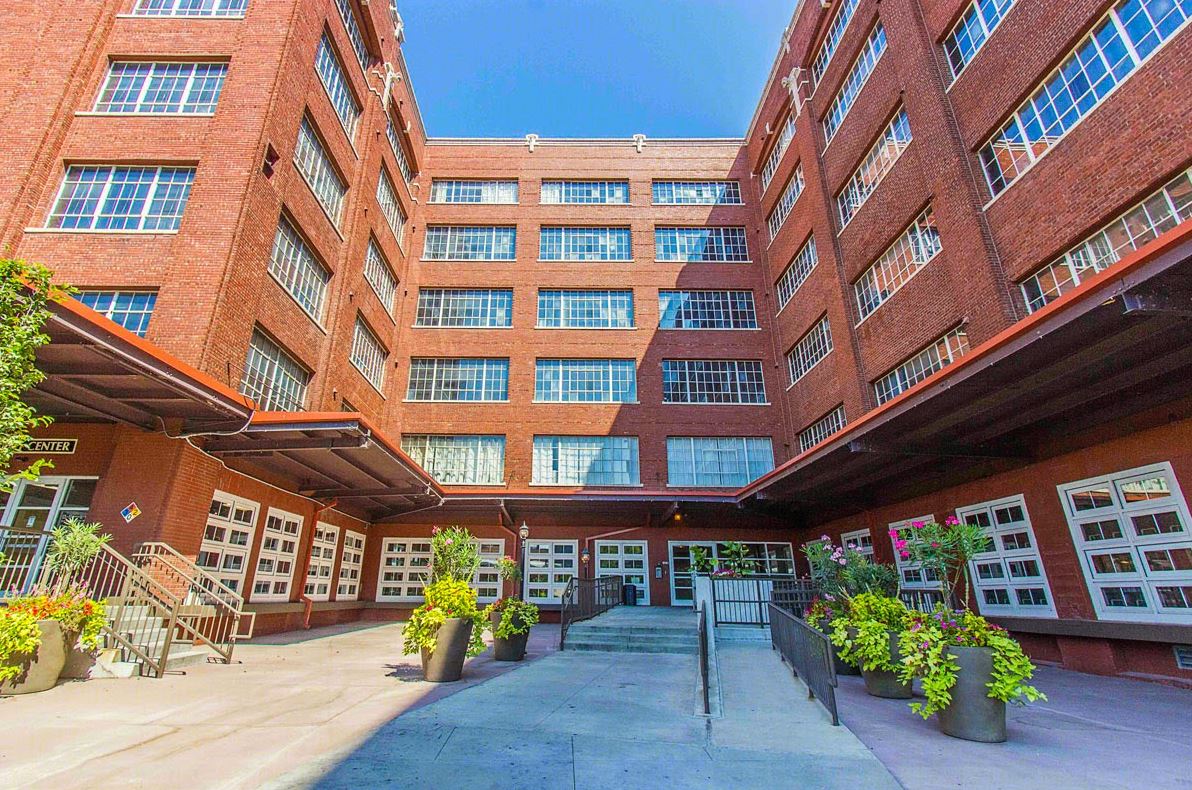 Cold Storage Lofts Apartments - 500 E 3rd St Kansas City, MO ...