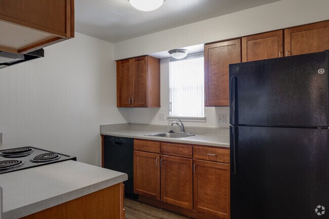 Aztec Villa Apartments - Apartments in Thornton, CO | Apartments.com