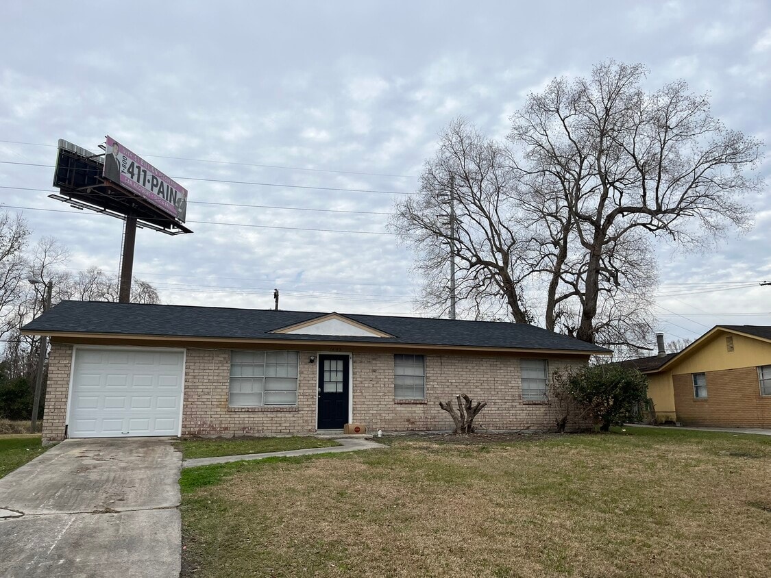 1632 Eleanor St, Savannah, GA 31415 - House Rental in Savannah, GA ...