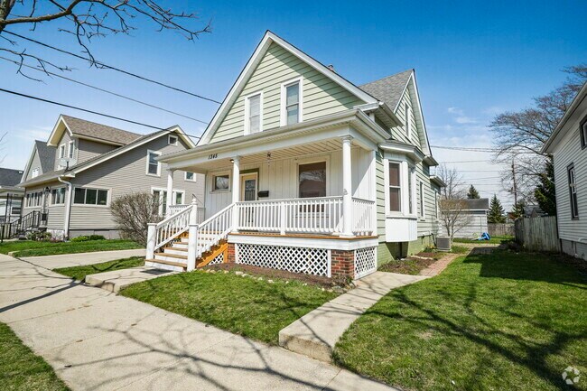 Apartments for Rent in Racine WI - 573 Rentals | Apartments.com