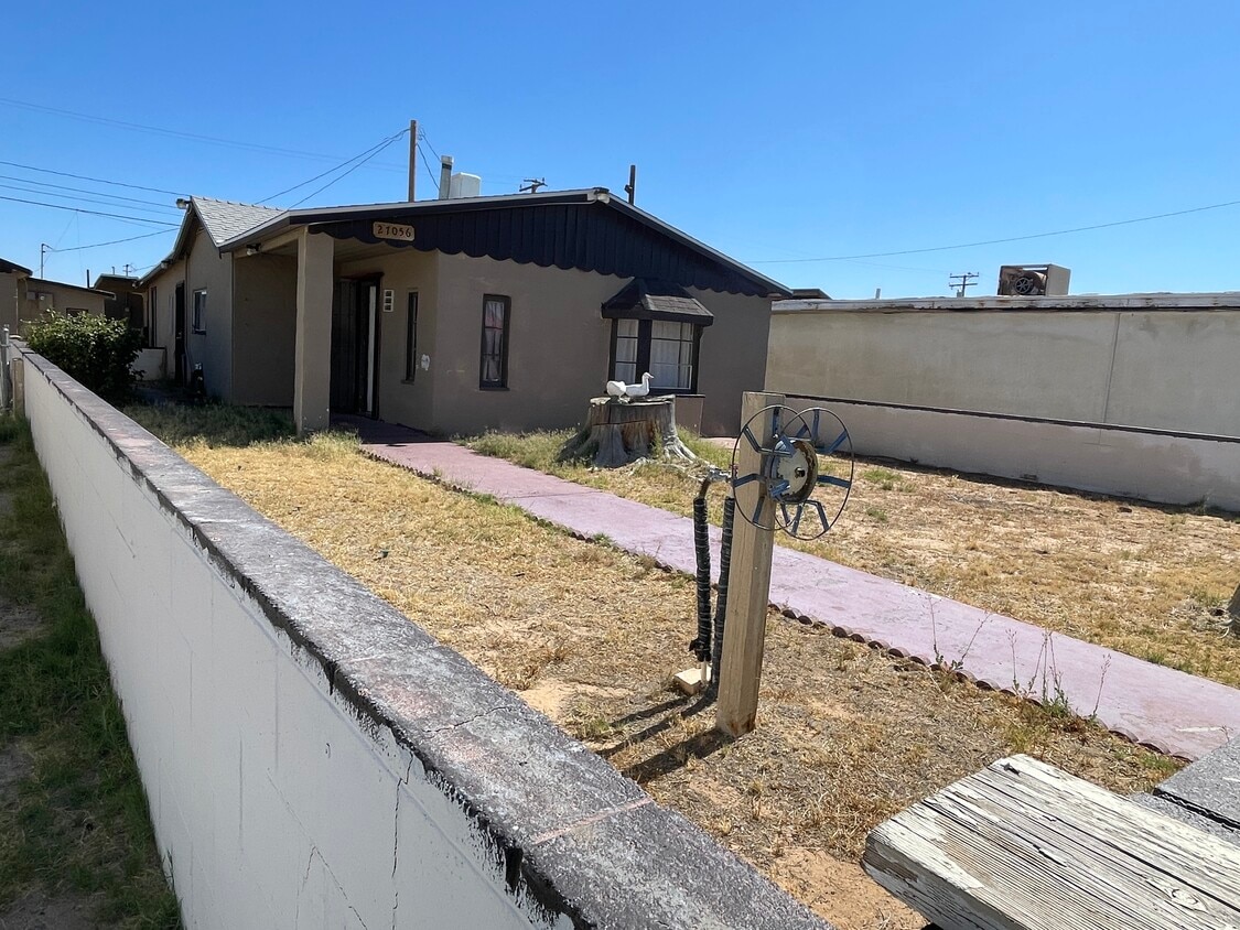 27056 Twenty Mule Team Rd, Boron, CA 93516 - House Rental in Boron, CA ...