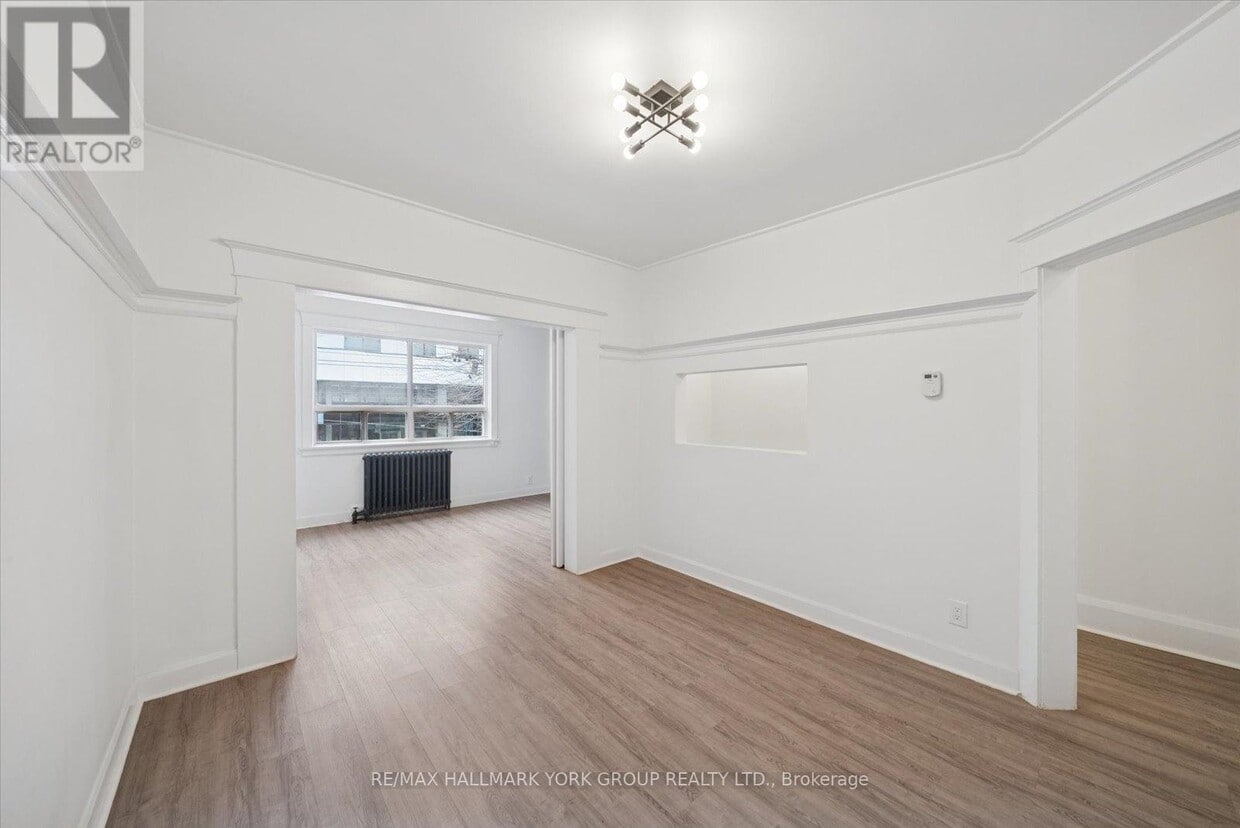 1578 Queen St E, Toronto, ON M4L 1G1 - Maison à Louer à Toronto, ON ...